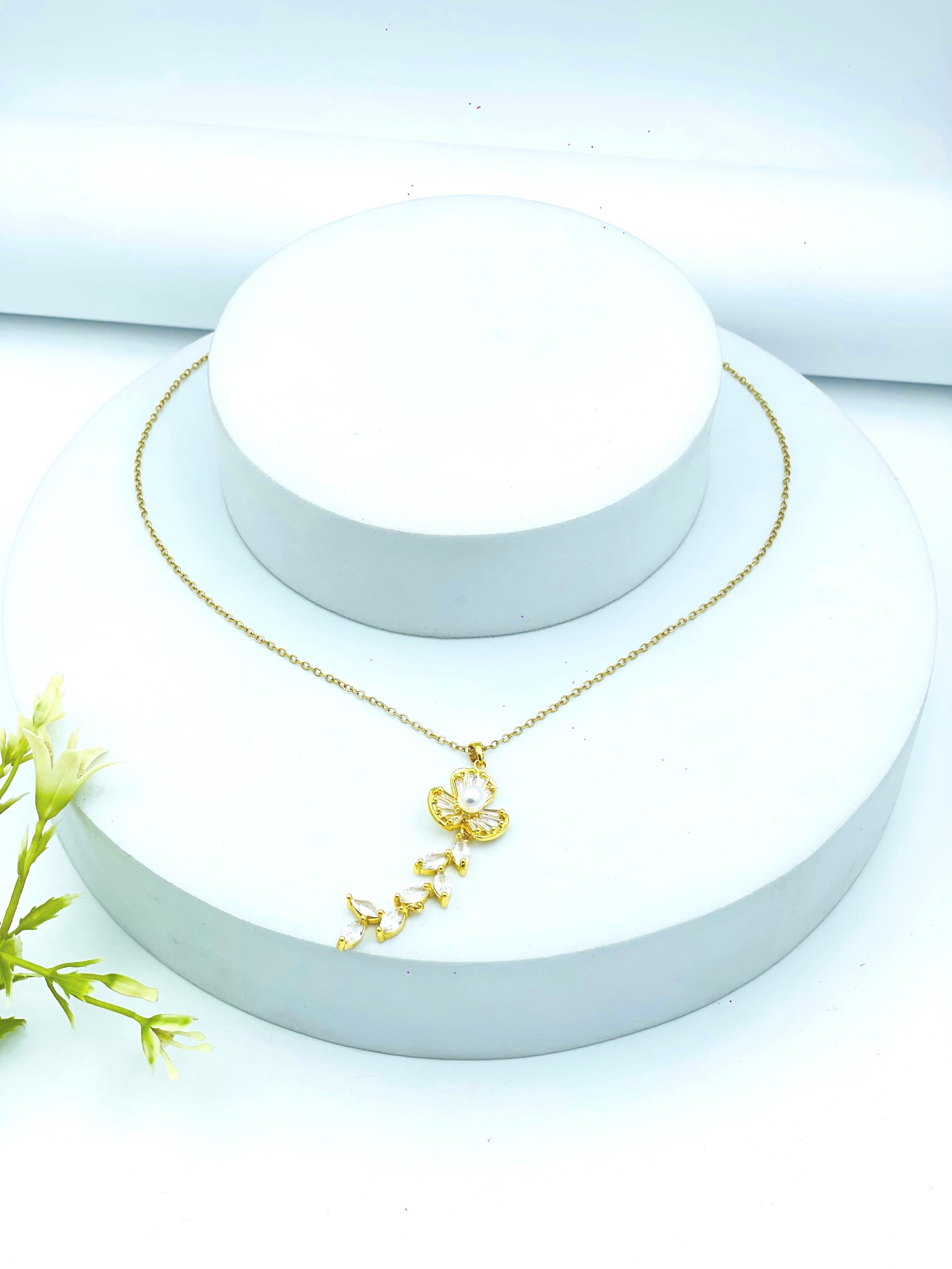 Elegant Gold Leaf Pendant Necklace Perfect for Any Occasion – Memsaab ...